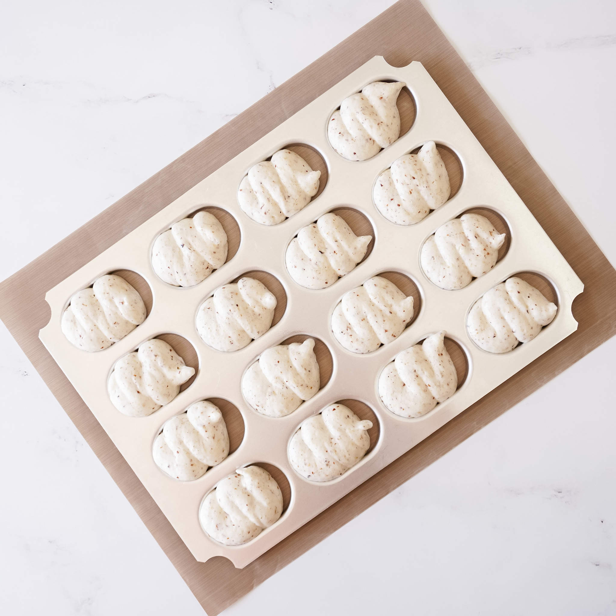 Dacquoise Cookie Mold - 16 Cavity – The Kitsune & Co.